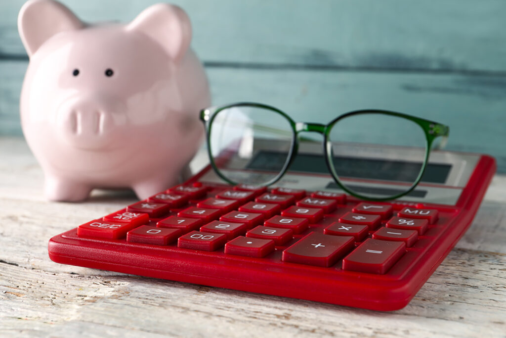 Designer Frames vs. Budget Frames: What’s the Difference? – Modern ...